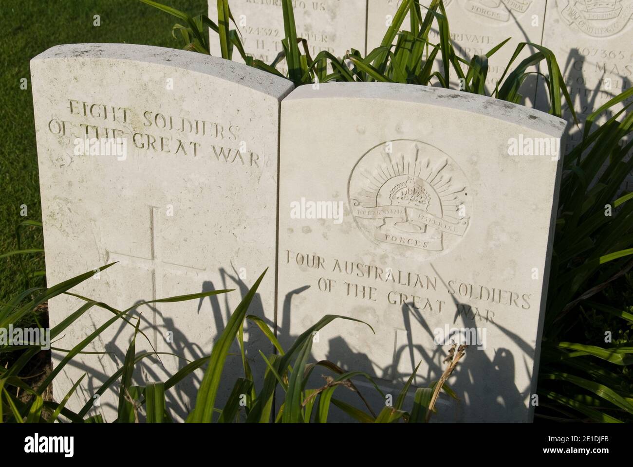 Graves of Australian soldiers at the Tyne Cot Commonwealth War Graves ...