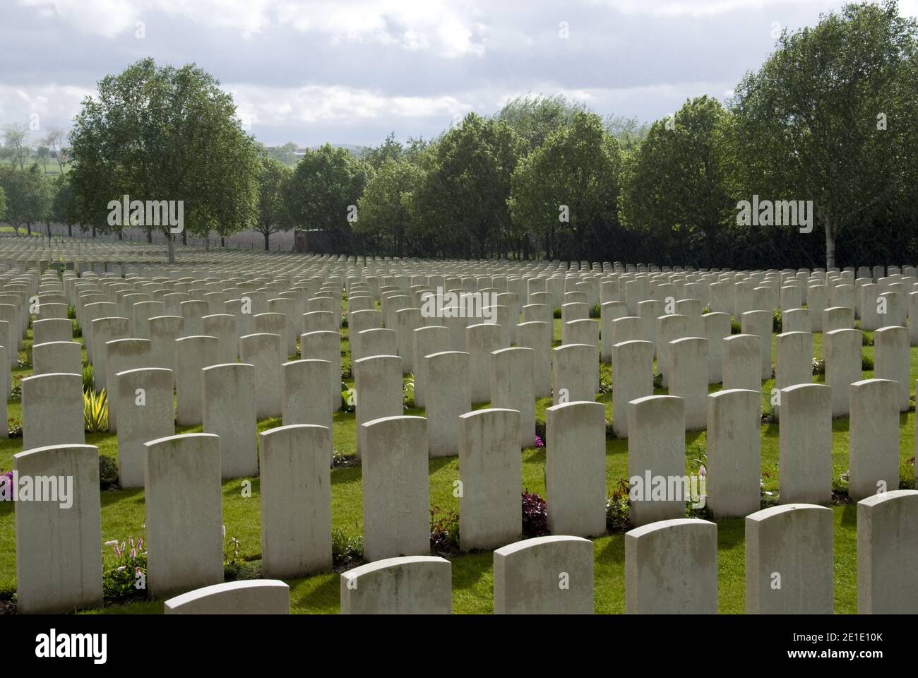 Mine crater, world war one belgium hi-res stock photography and images ...