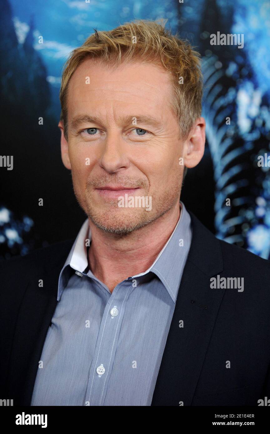 Richard Roxburgh attends the premiere of Universal Studio's 'Sanctum ...