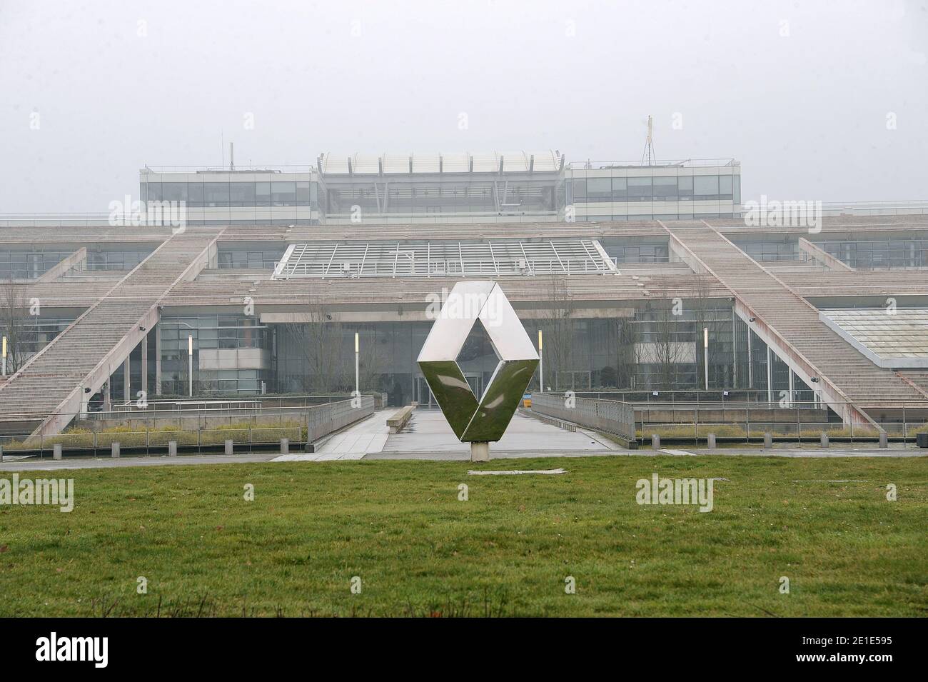 Renault technocentre hi-res stock photography and images - Alamy