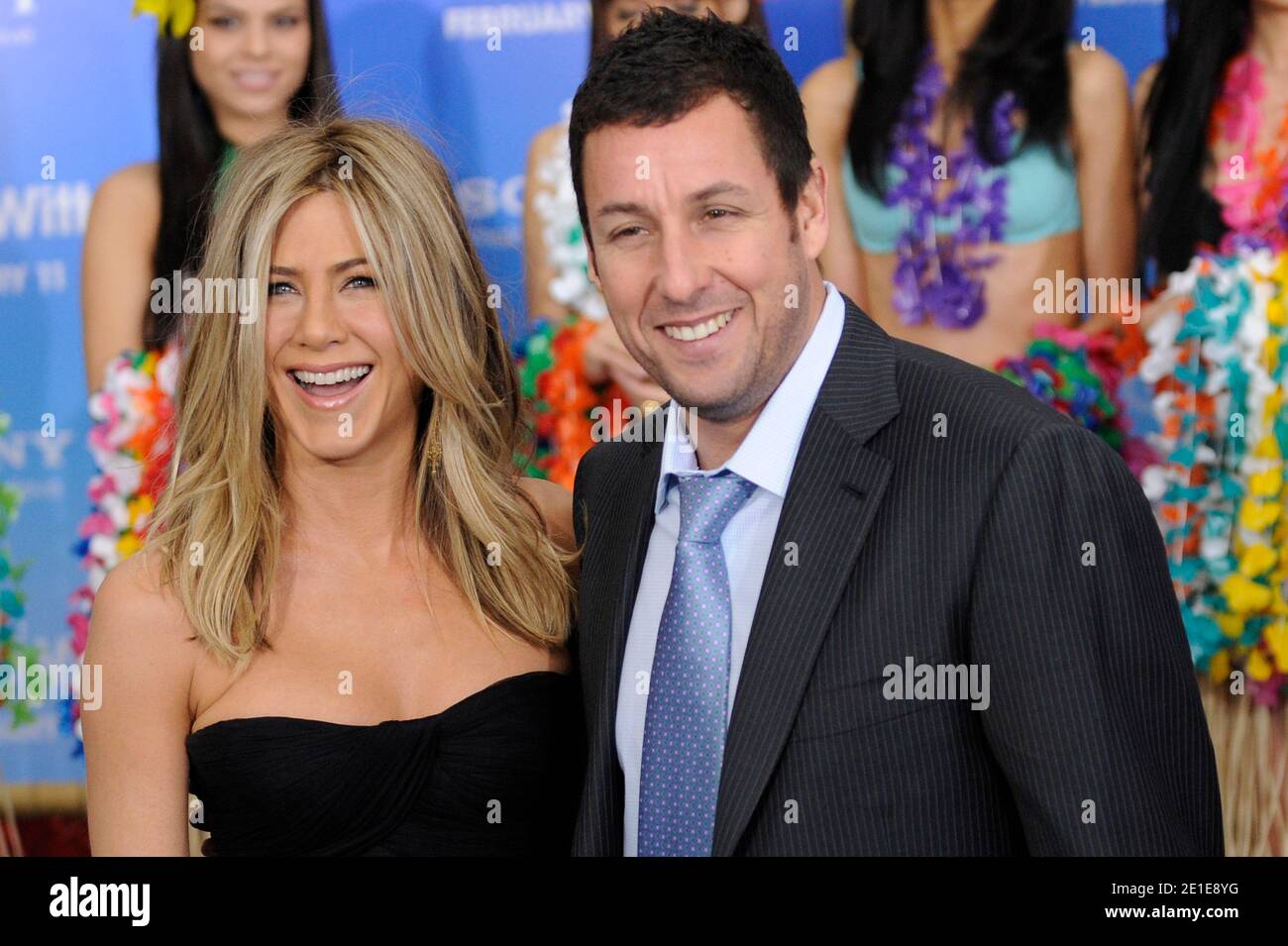 Jennifer anniston just go with it hi-res stock photography and images ...
