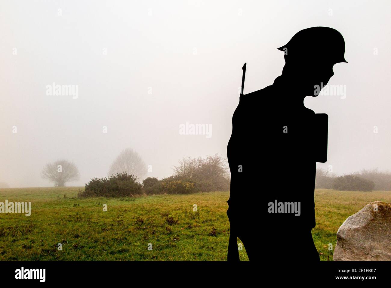 Ww1 soldiers silhouette hi-res stock photography and images - Alamy