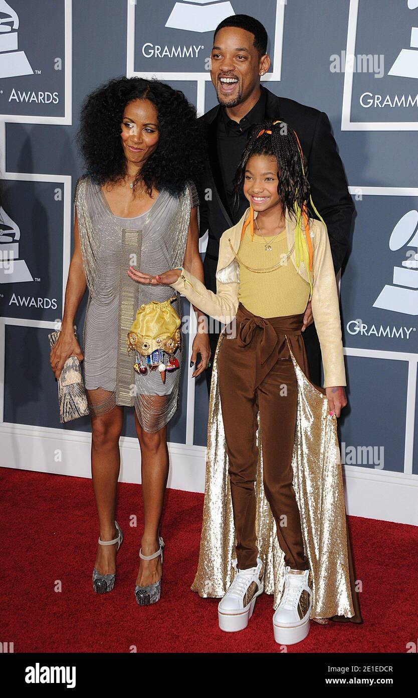 (left to right) Jada Pinkett Smith, Will Smith and Willow Smith ...