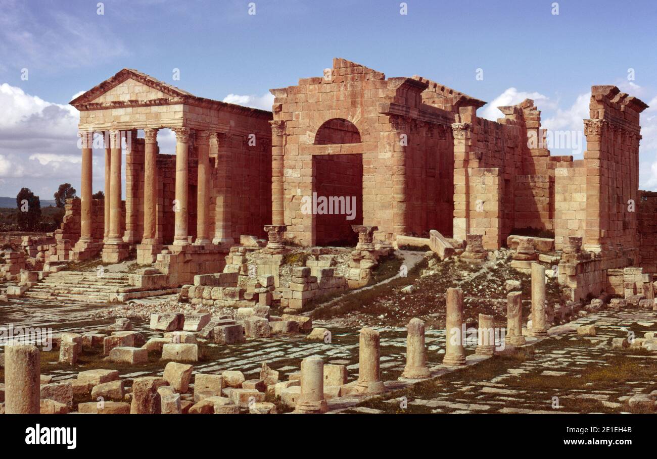 Jupiter temple sbeitla tunisia hi-res stock photography and images - Alamy