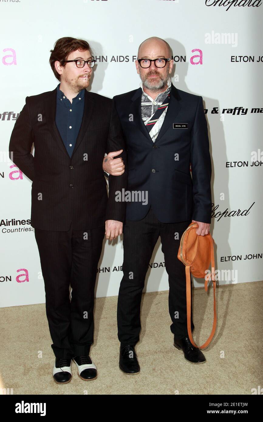 Thomas dozol and michael stipe hi-res stock photography and images - Alamy