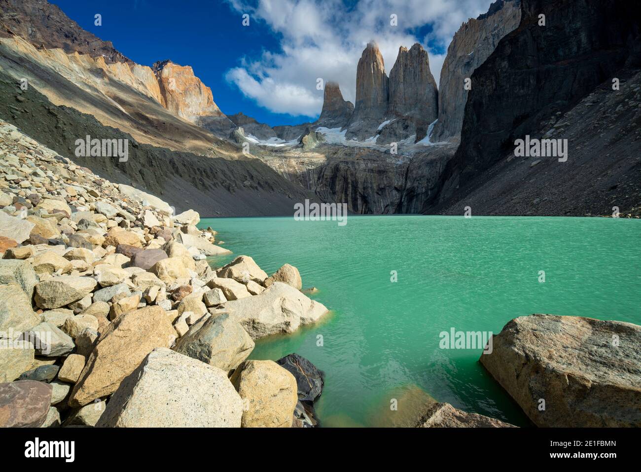 Las Torres viewpoint, Torres del Paine National Park, Patagonia, Chile ...
