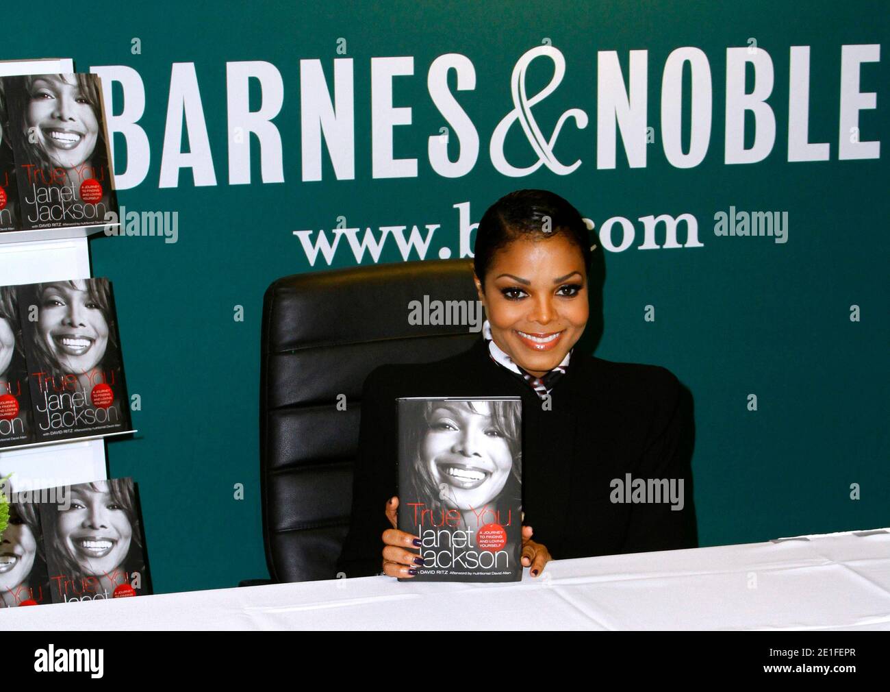 Singer Janet Jackson signing her book "TRUE YOU: A Guide To Finding And ...
