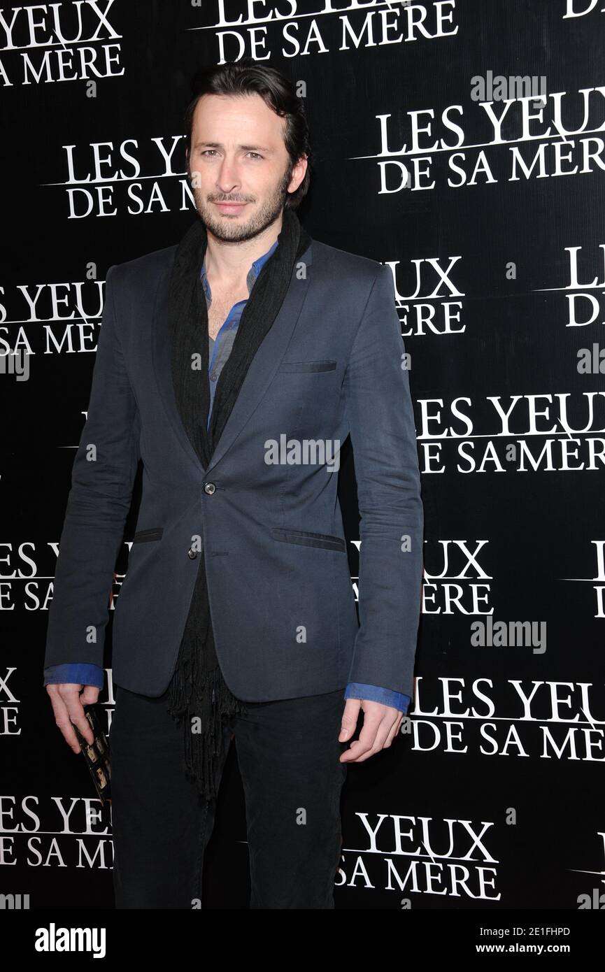 Michael Cohen attends the premiere of 'Les yeux de sa mere' at Gamont ...