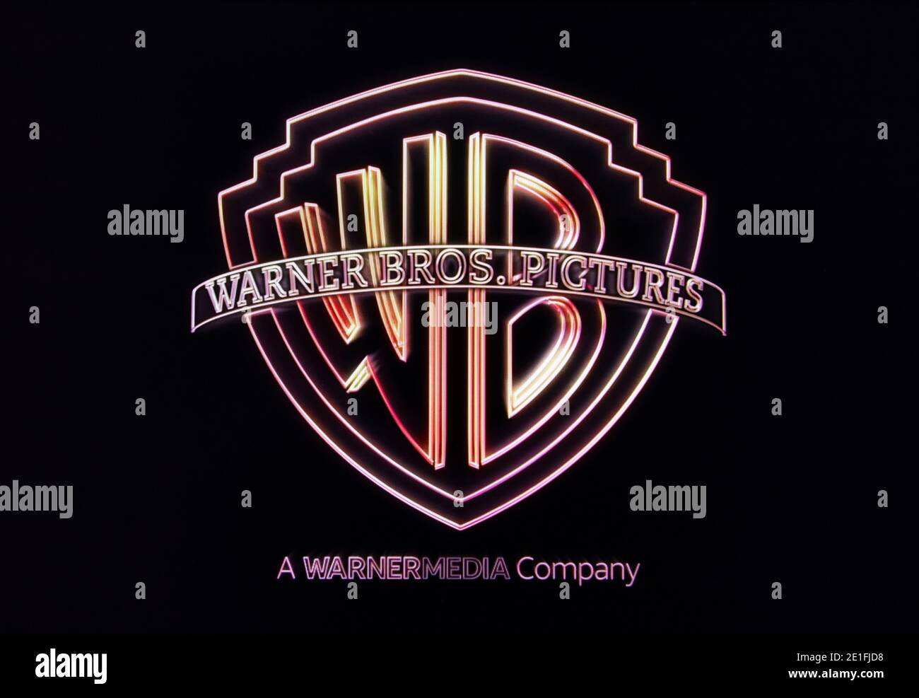 Warner Bros Logo High Resolution Stock Photography and Images - Alamy