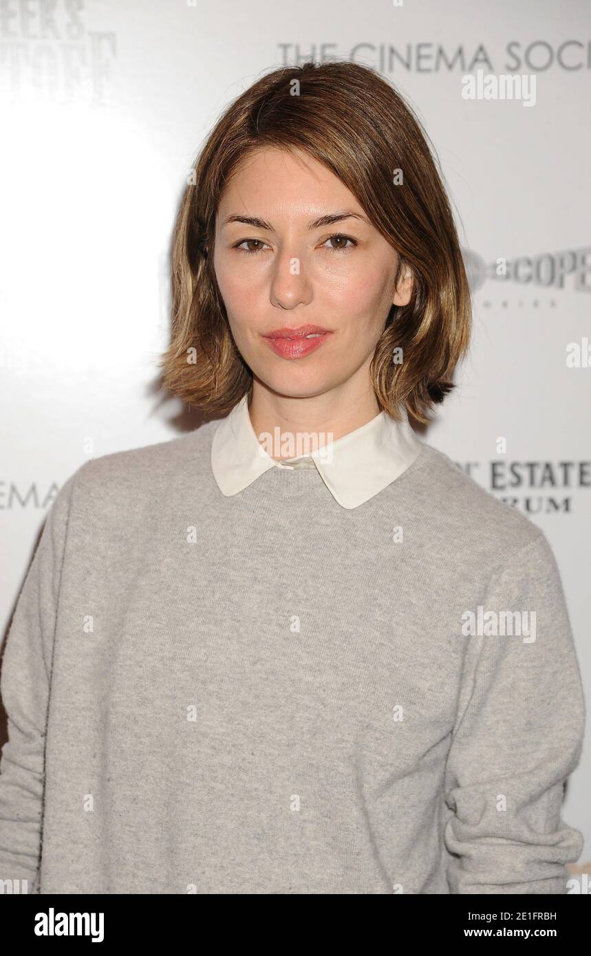 Nancy gonzalez hi-res stock photography and images - Alamy