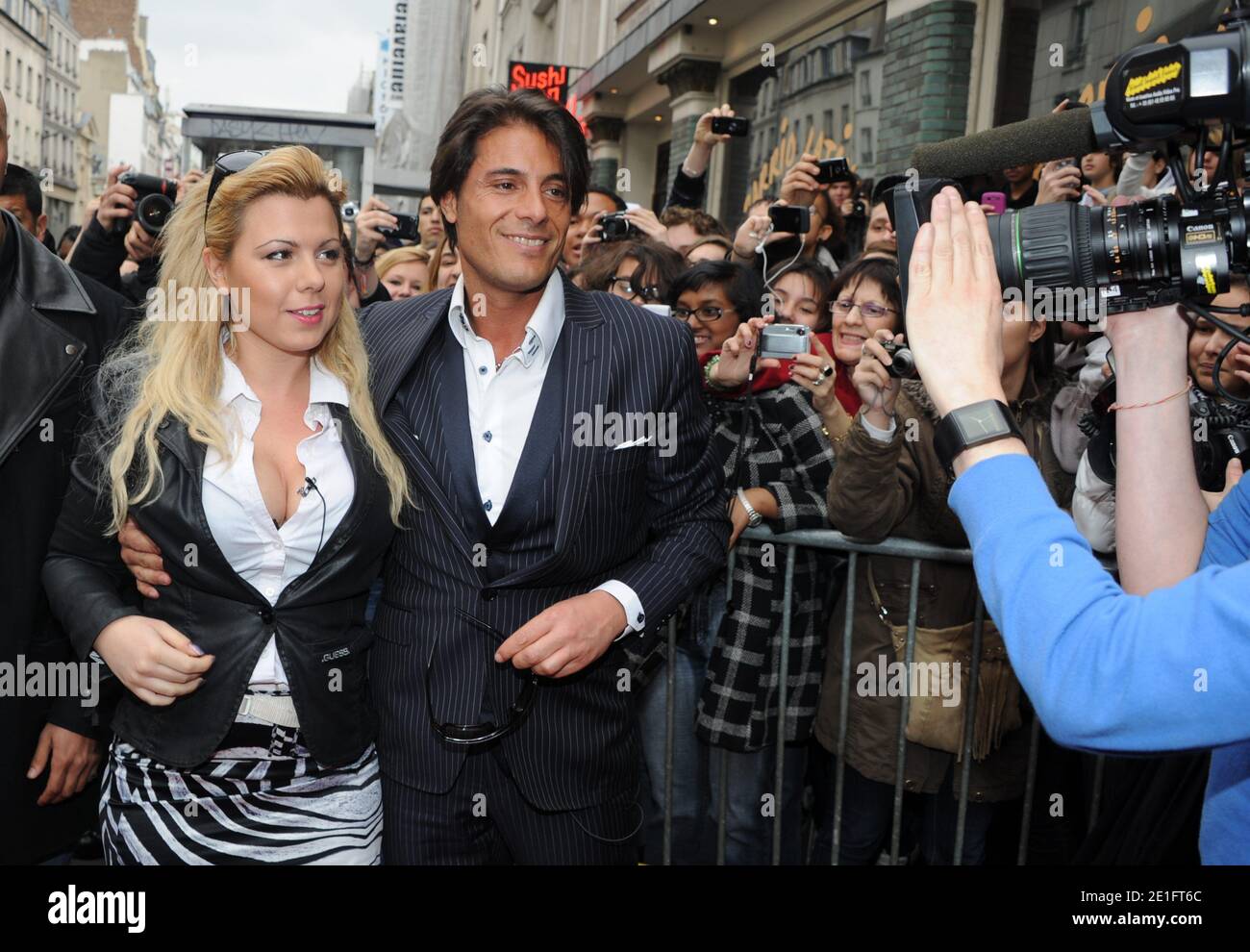 Tele crochet hi-res stock photography and images - Alamy