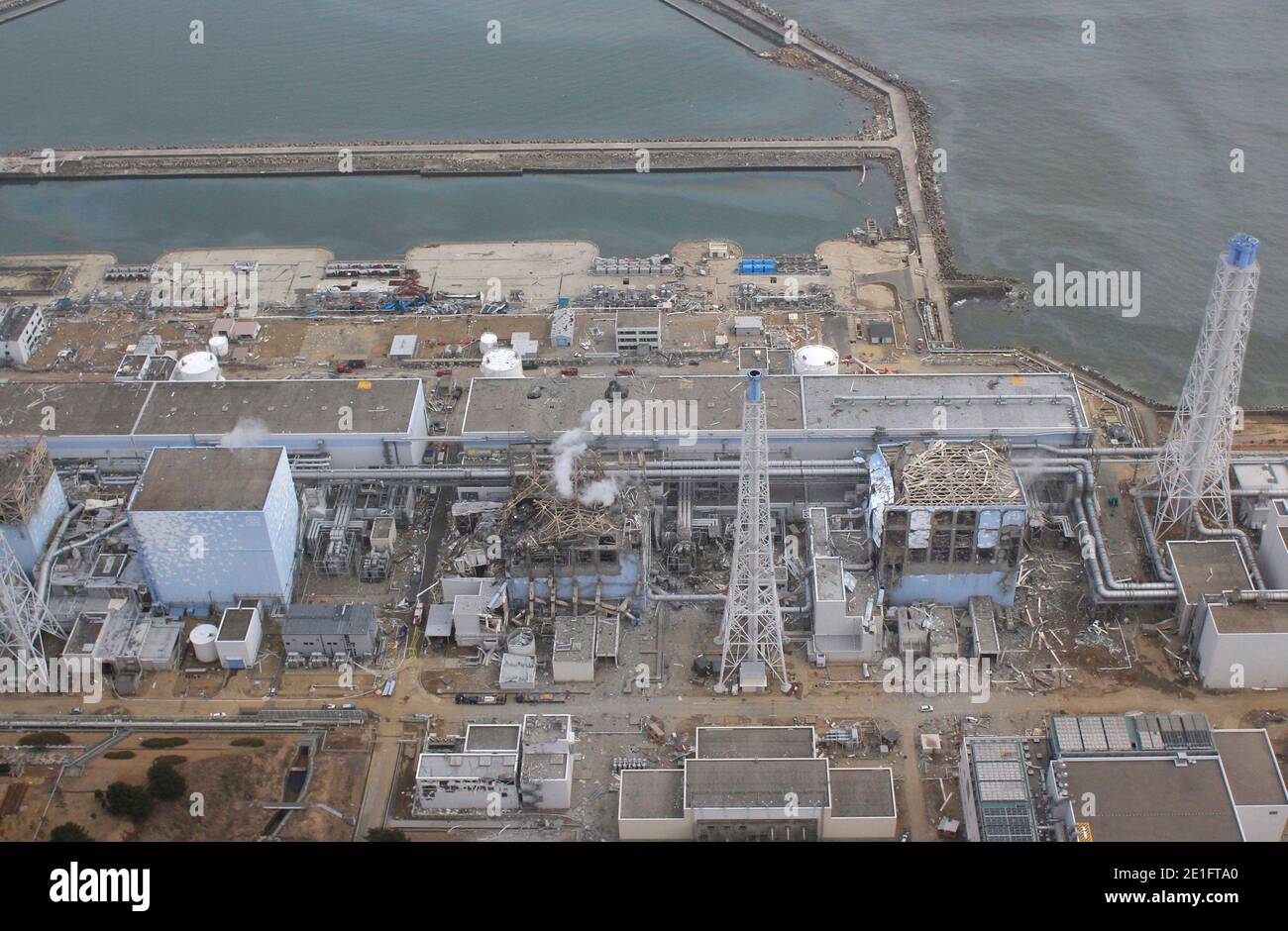 Aerial fukushima dai ichi power plant hi-res stock photography and ...