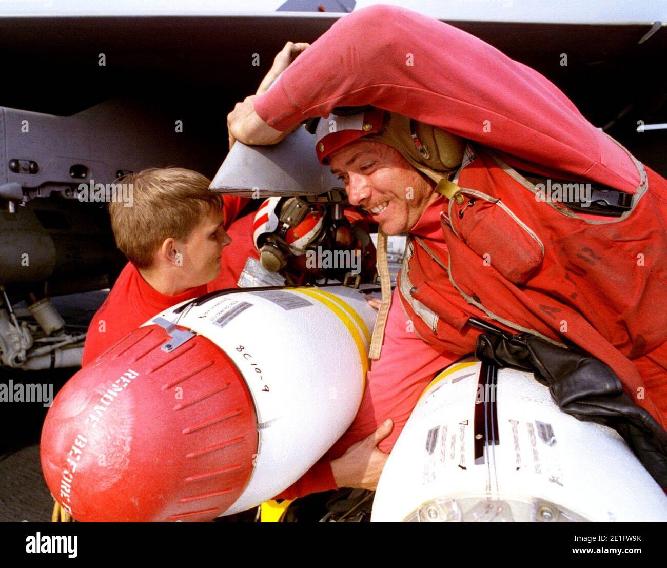 Bomb loading hi-res stock photography and images - Alamy