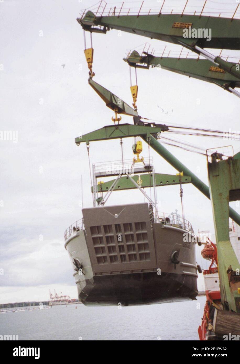 Loading an LCU 2000 about the Strong Virginian Stock Photo - Alamy