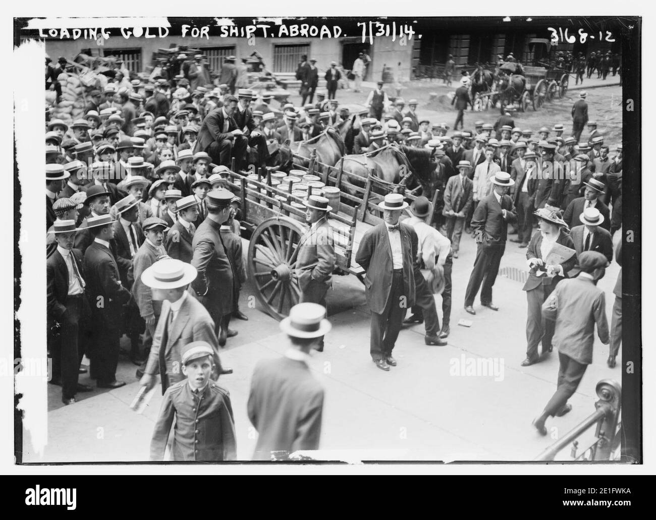 Loading gold for shipment abroad Stock Photo - Alamy