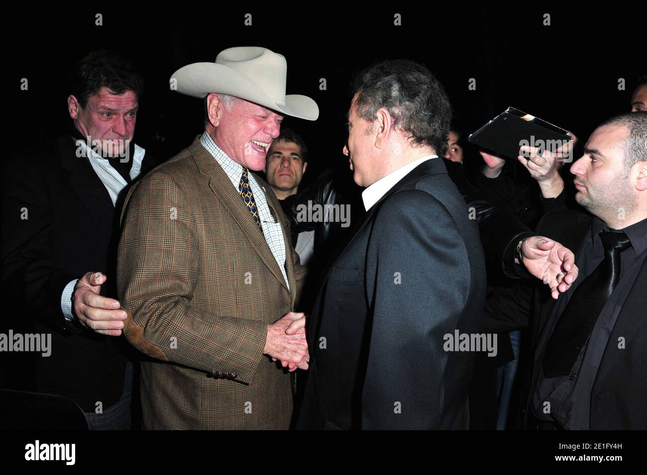 Larry Hagman, Michel Drucker lors de l'enregistrement de l'emission ...