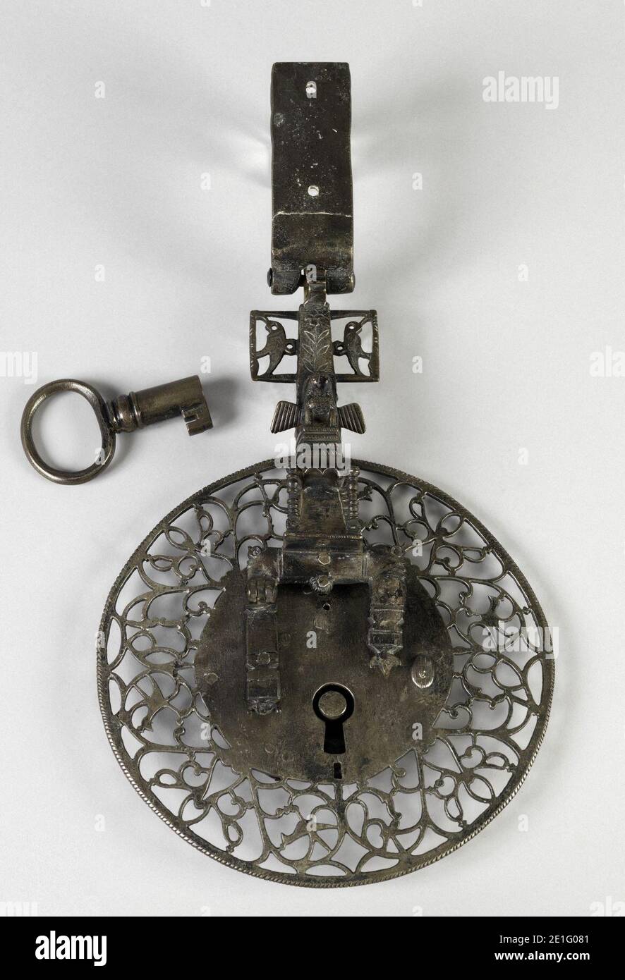 16th 17th century lock hi-res stock photography and images - Alamy