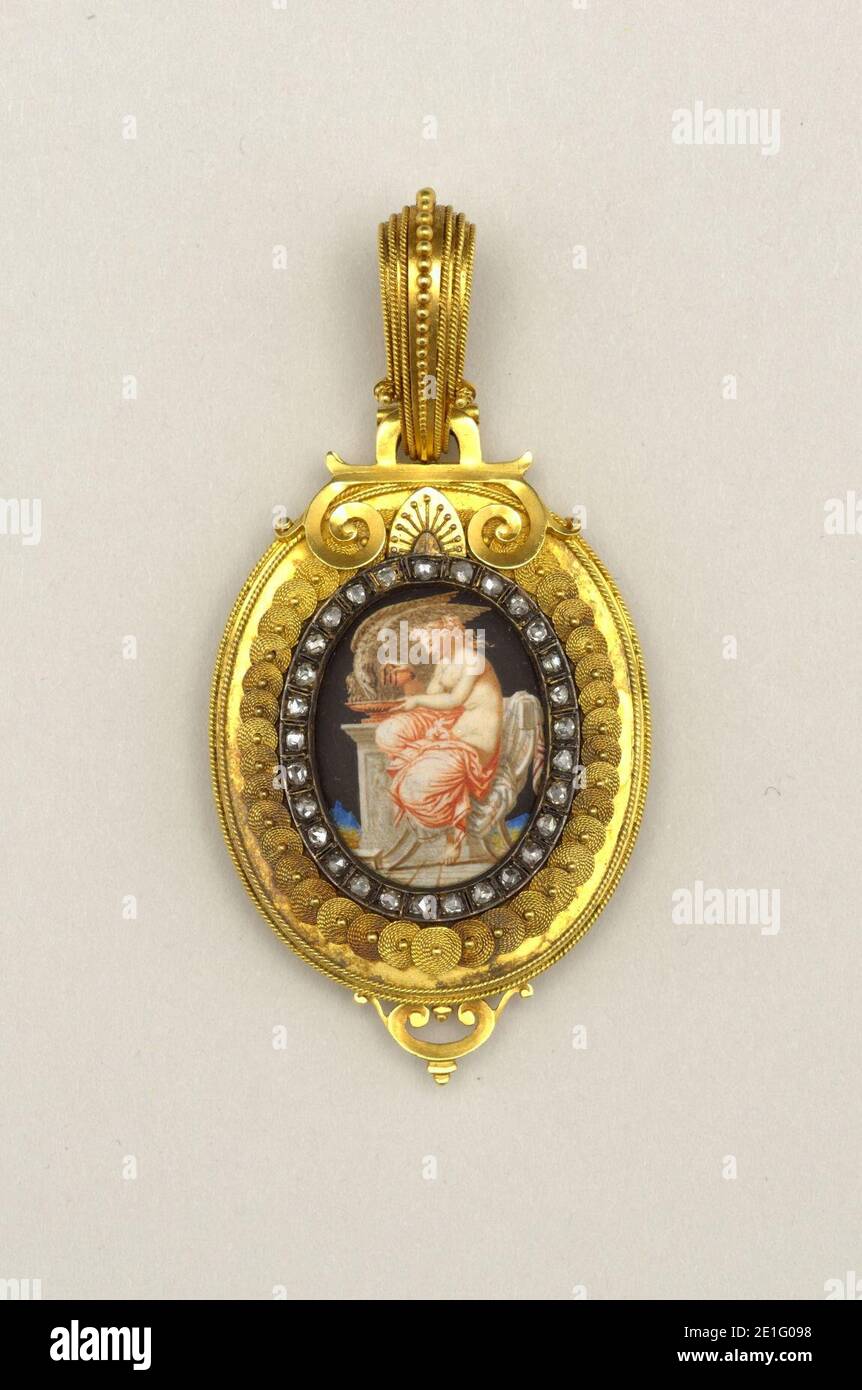 Historical locket hi-res stock photography and images - Alamy