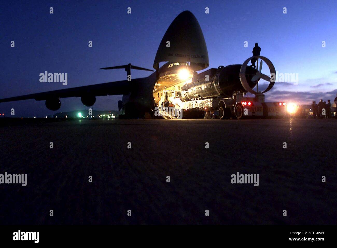 Lockheed c 5 galaxy hi-res stock photography and images - Alamy