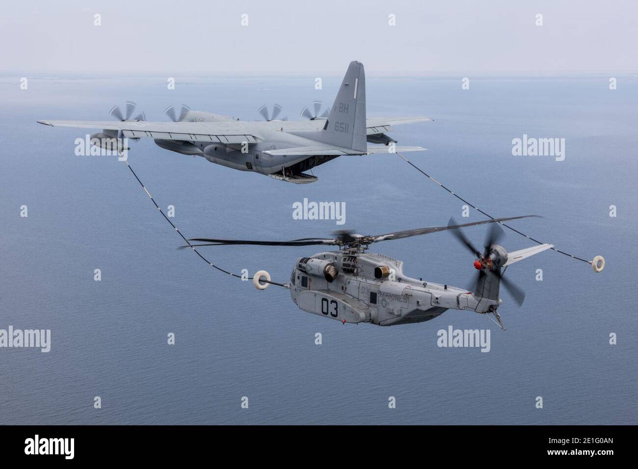 Lockheed Martin KC-130J of VMGR-252 refuels Sikorsky CH-53K King ...