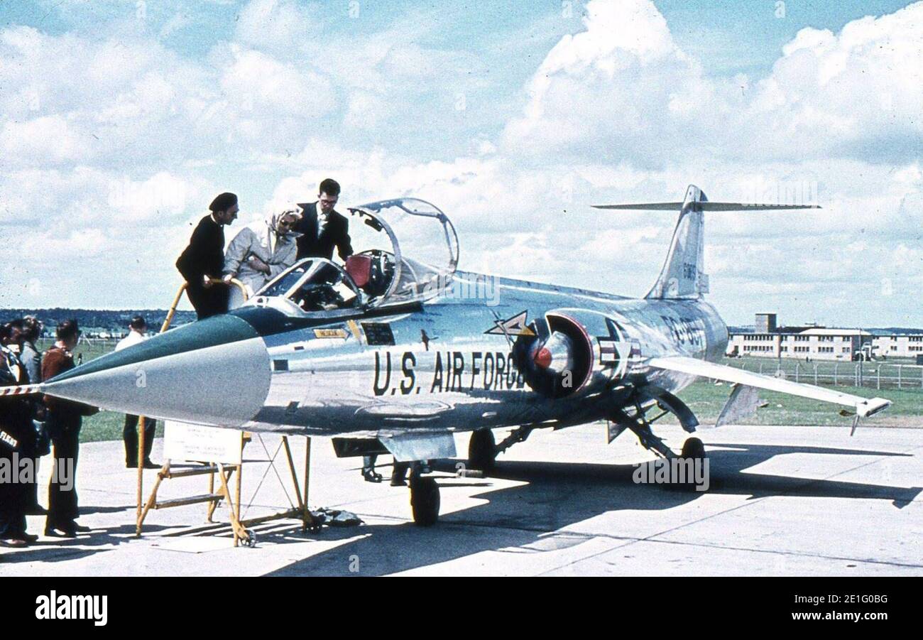 F 104a starfighter hi-res stock photography and images - Alamy
