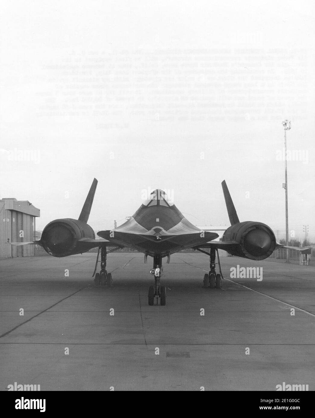 Lockheed SR-71 front view 061122 Stock Photo - Alamy