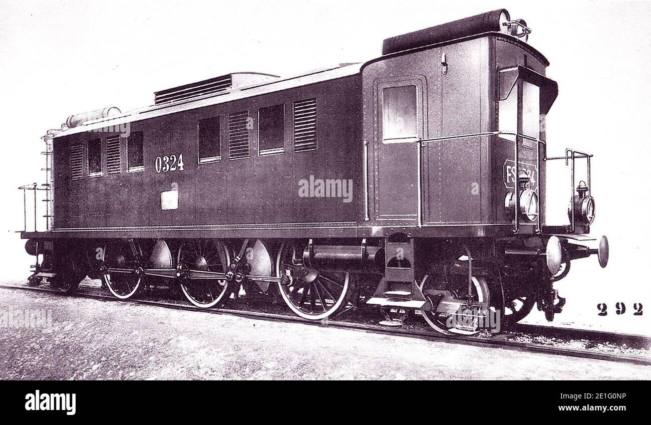 Locomotiva FS 0324 Stock Photo - Alamy