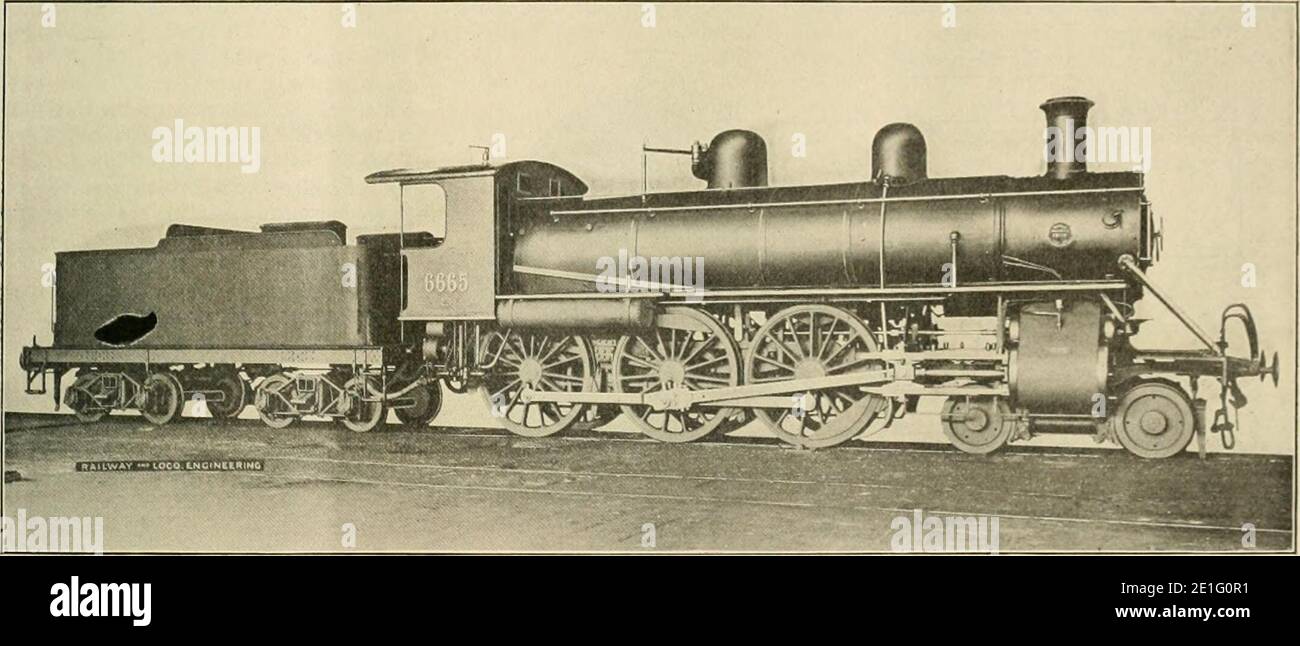 Locomotiva FS 6665 Stock Photo - Alamy