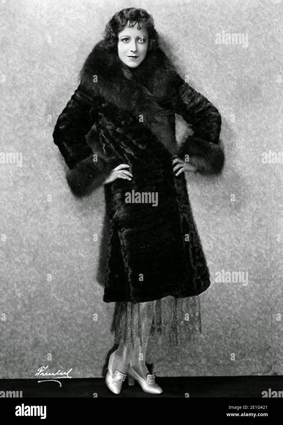 Lola todd hi-res stock photography and images - Alamy