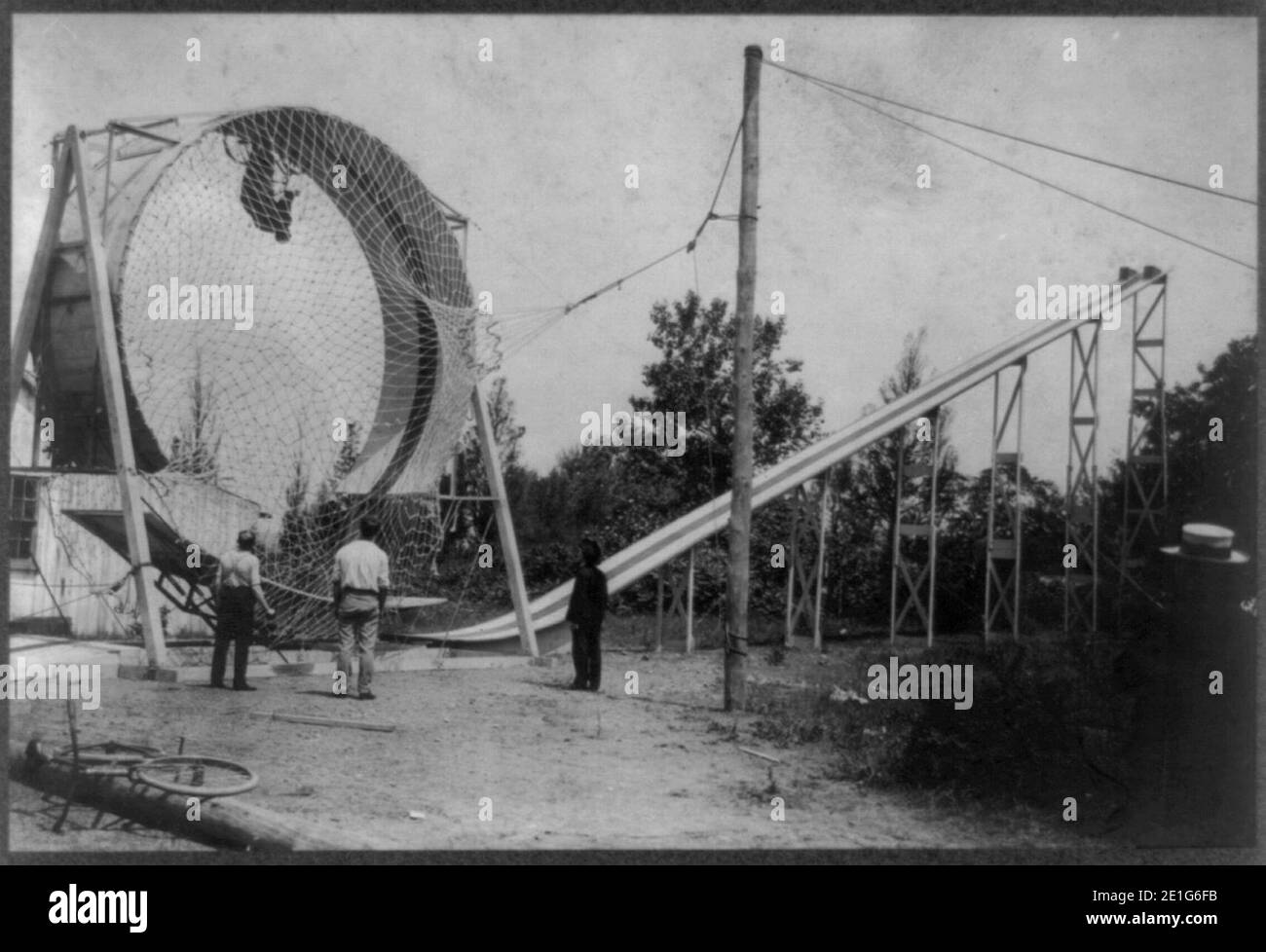 Looping the loop Black and White Stock Photos & Images - Alamy