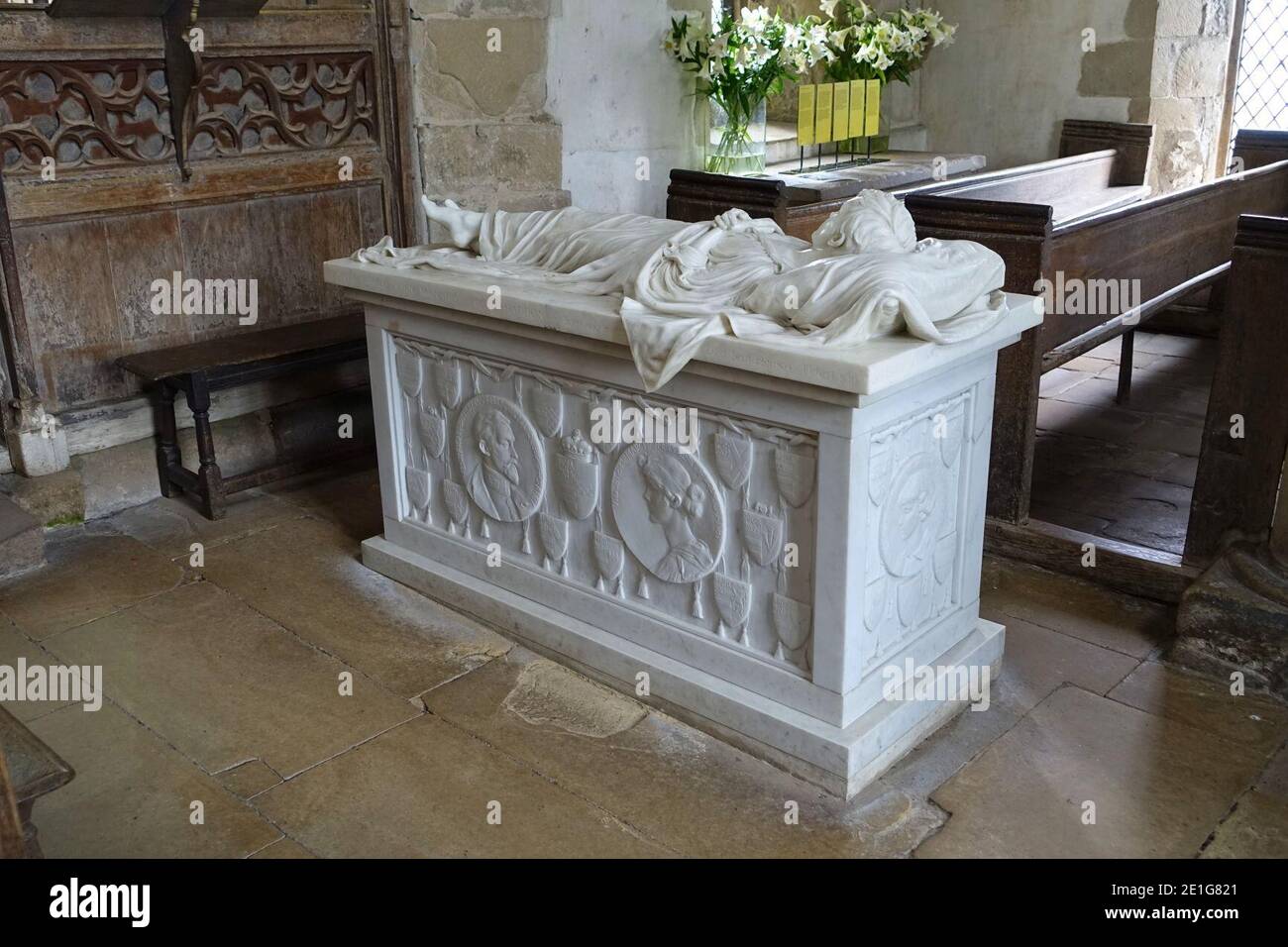 Lord Haddon Memorial - Chapel of St Nicholas, Haddon Hall - Bakewell ...