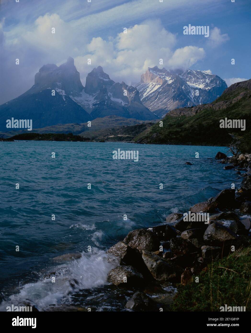 Waves patagonia lake hi-res stock photography and images - Alamy