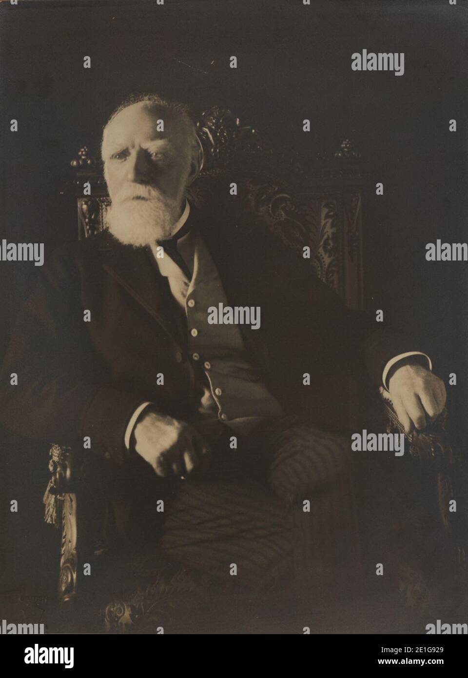 Lord strathcona hi-res stock photography and images - Alamy