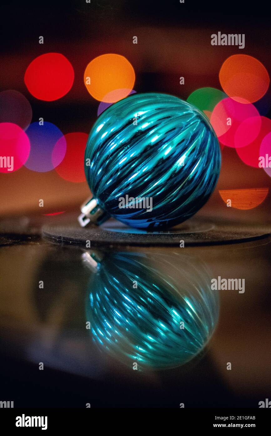 Reflective wallpaper hi-res stock photography and images - Alamy