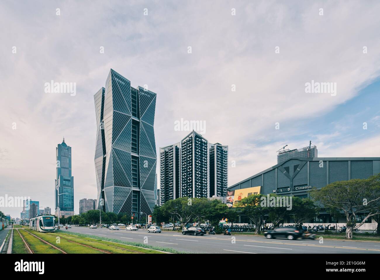 Exterior view of the China Steel Corporation Headquarters, a skyscraper ...