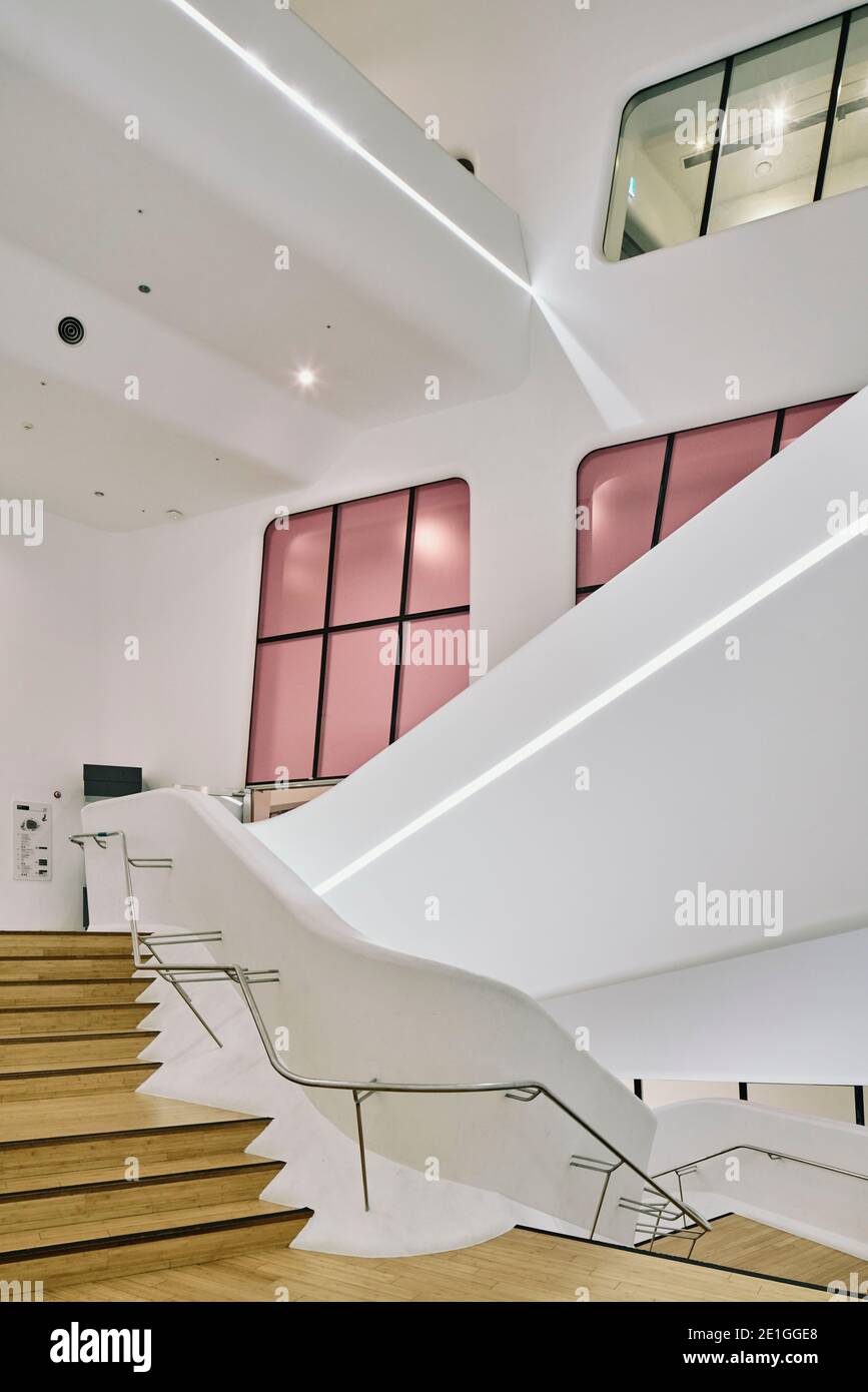 Interior view of Dongdaemun Design Plaza, also known as DDP, a cultural ...