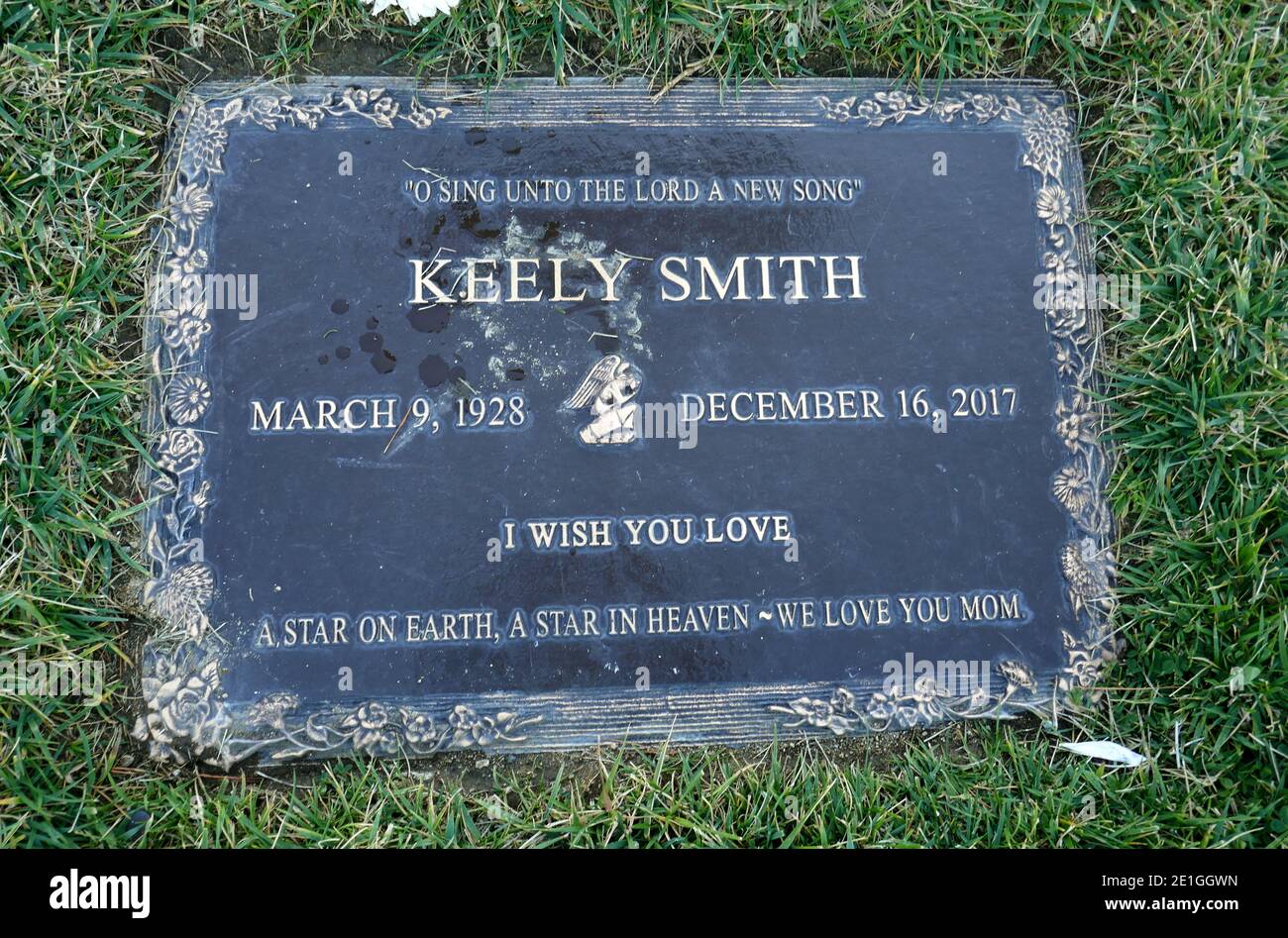 Keely smith singer hi-res stock photography and images - Alamy