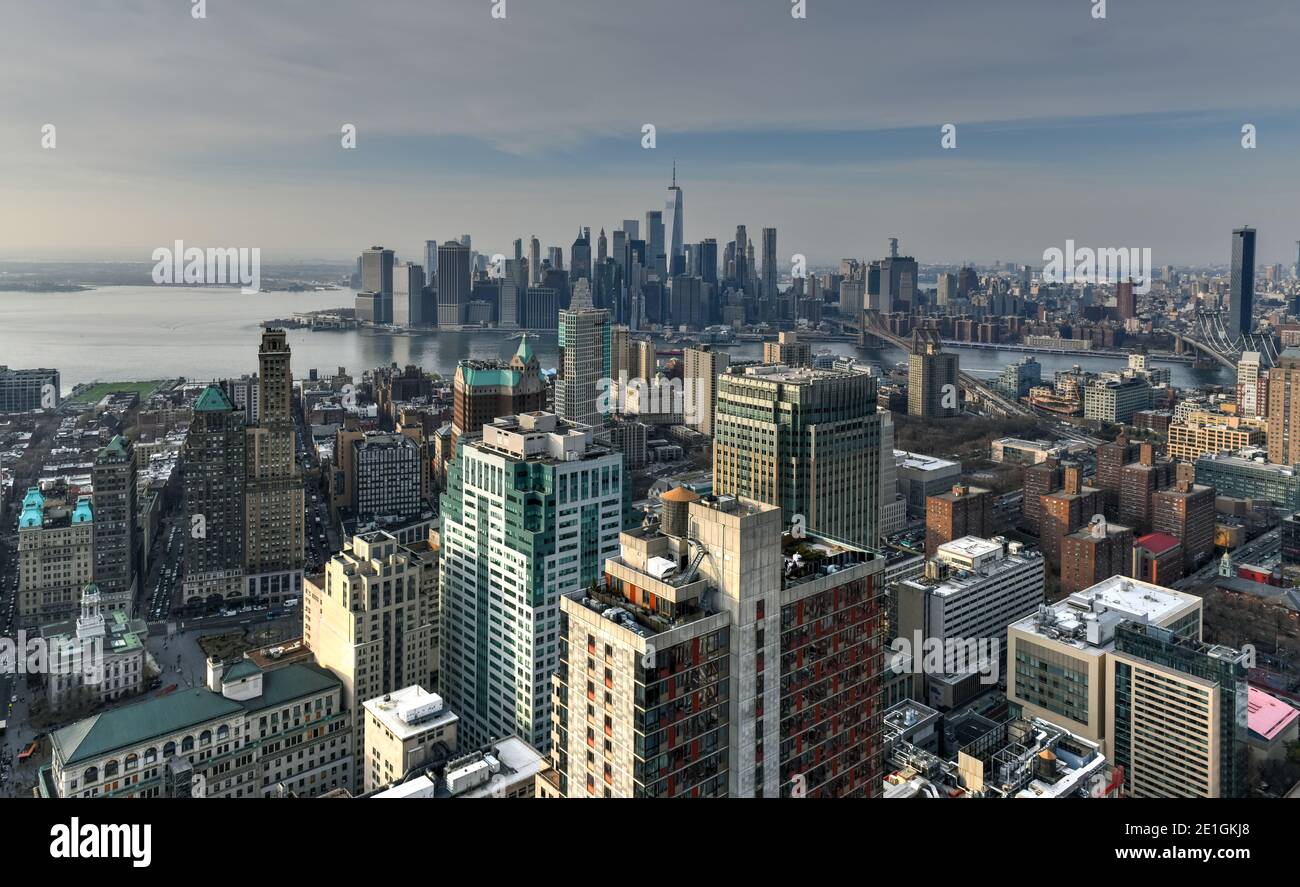 Panoramic view of the New York City skyline from downtown Brooklyn ...