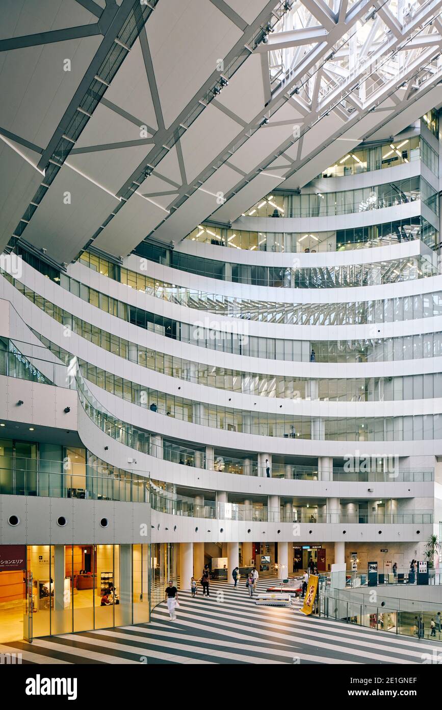 Acros fukuoka international hall hi-res stock photography and images ...