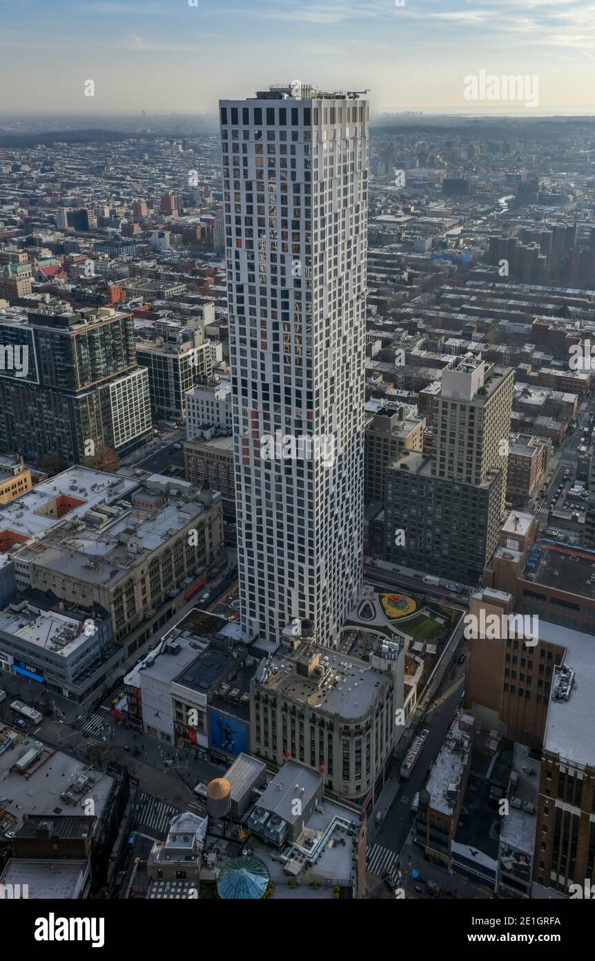New york city skyline 2020 hi-res stock photography and images - Alamy
