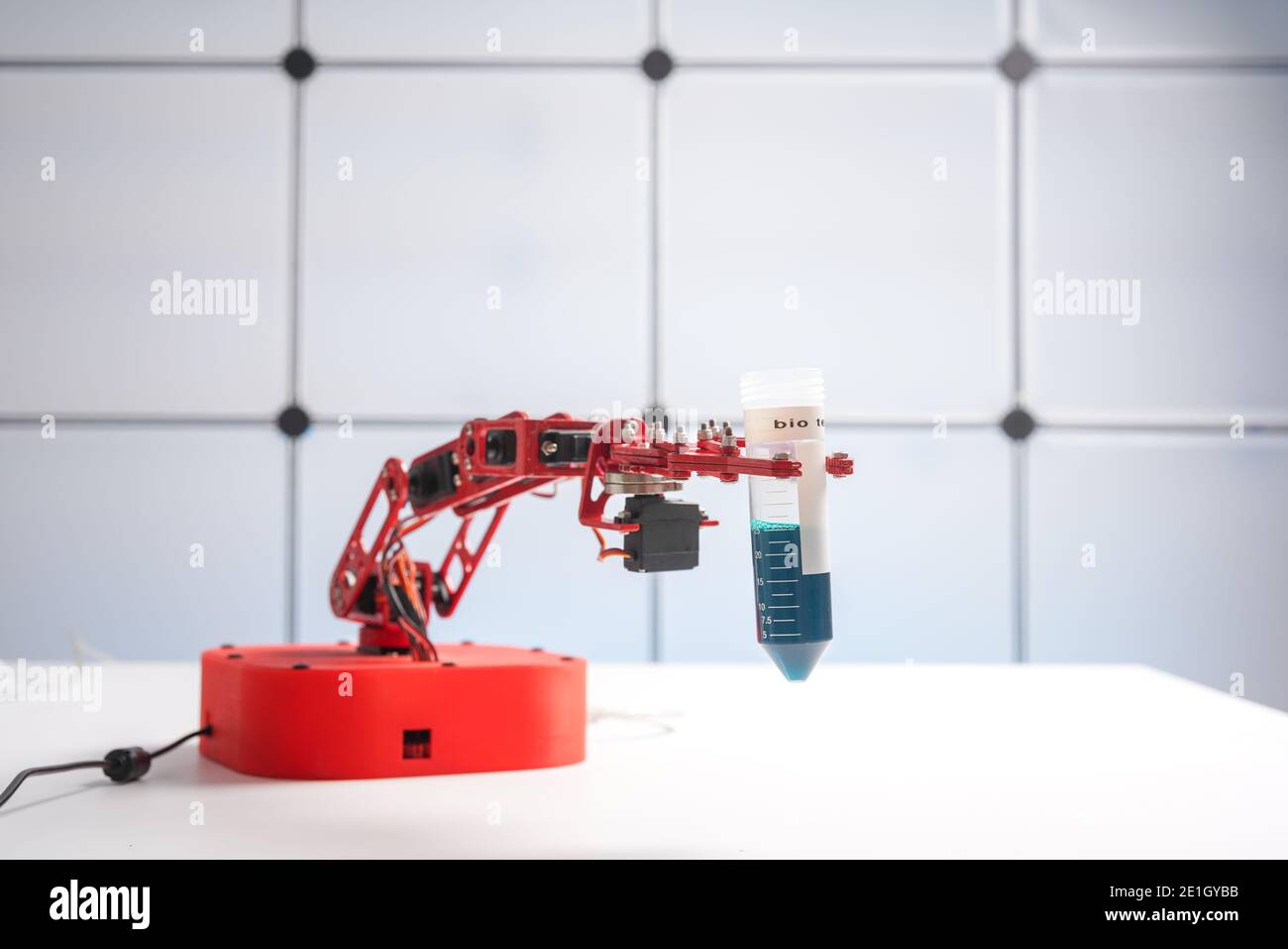 Robotic arm test tube hi-res stock photography and images - Alamy
