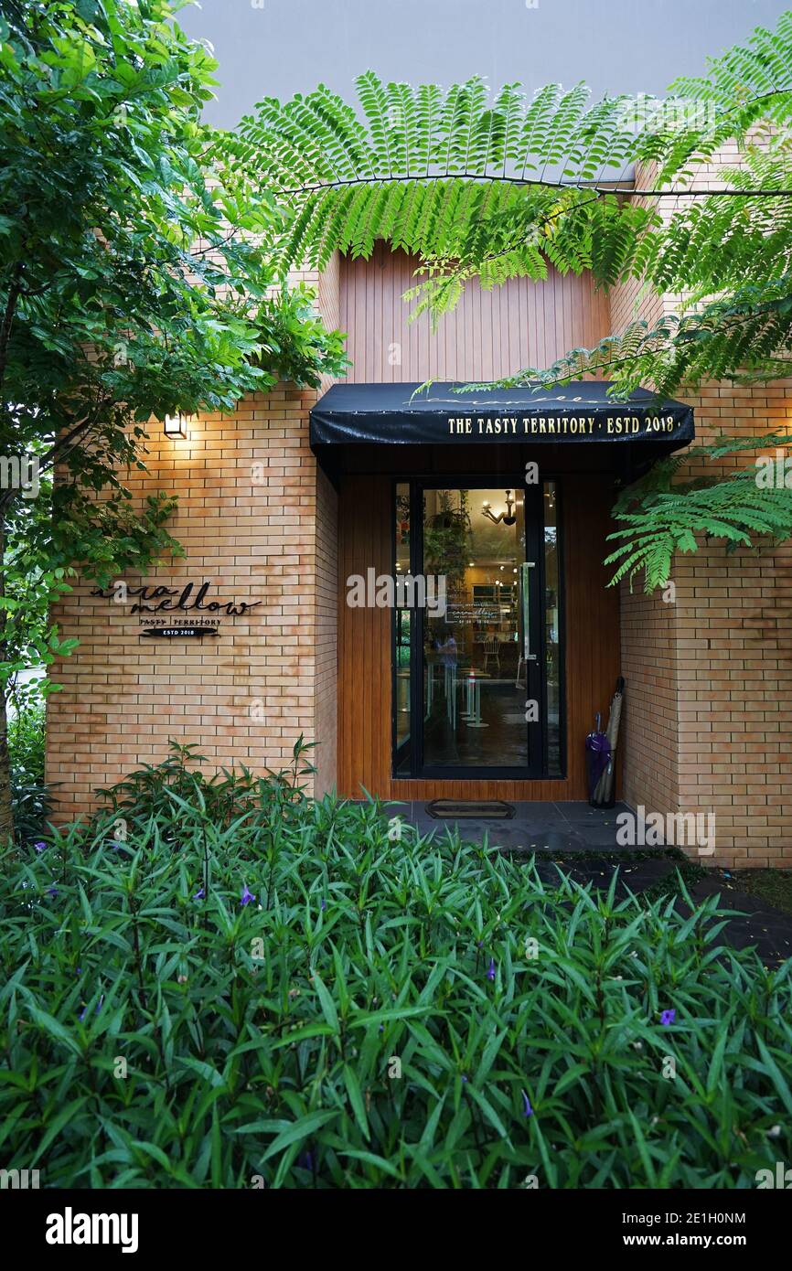 Exterior design and front store architecture of coffee bar, restaurant ...