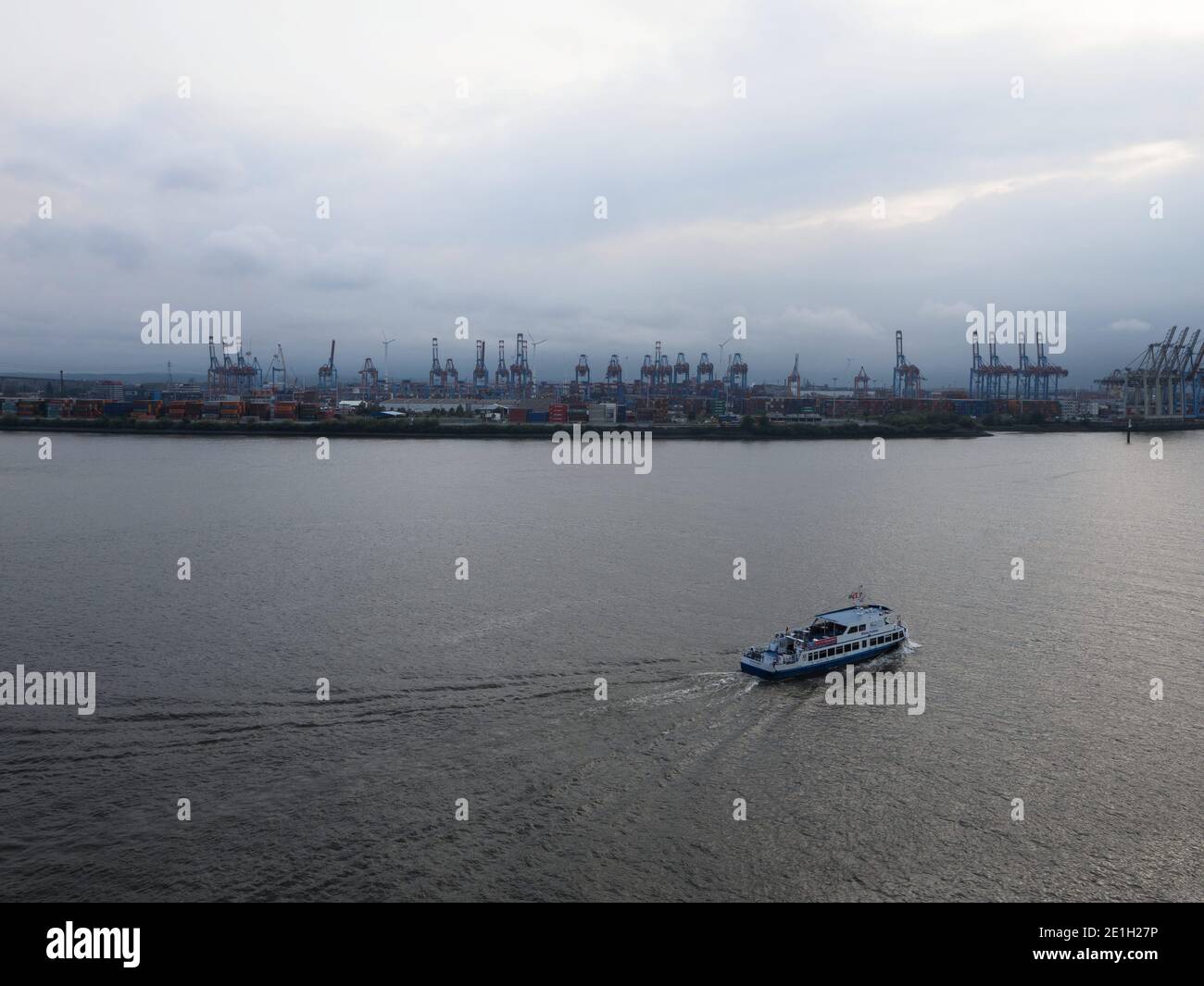 Hamburger alster panorama hi-res stock photography and images - Alamy