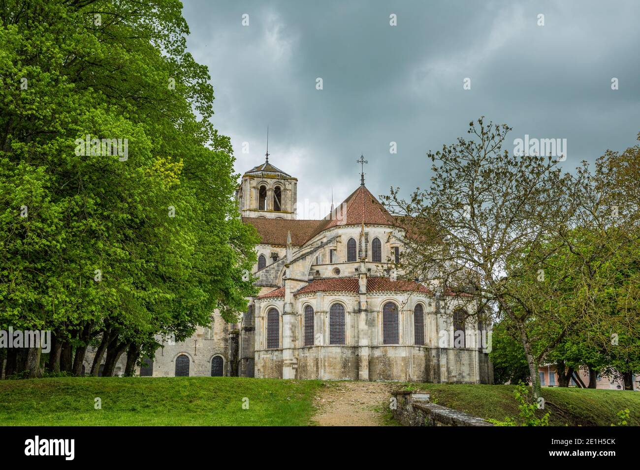 Rear view of Vézelay Abbey which was a Benedictine and Cluniac ...