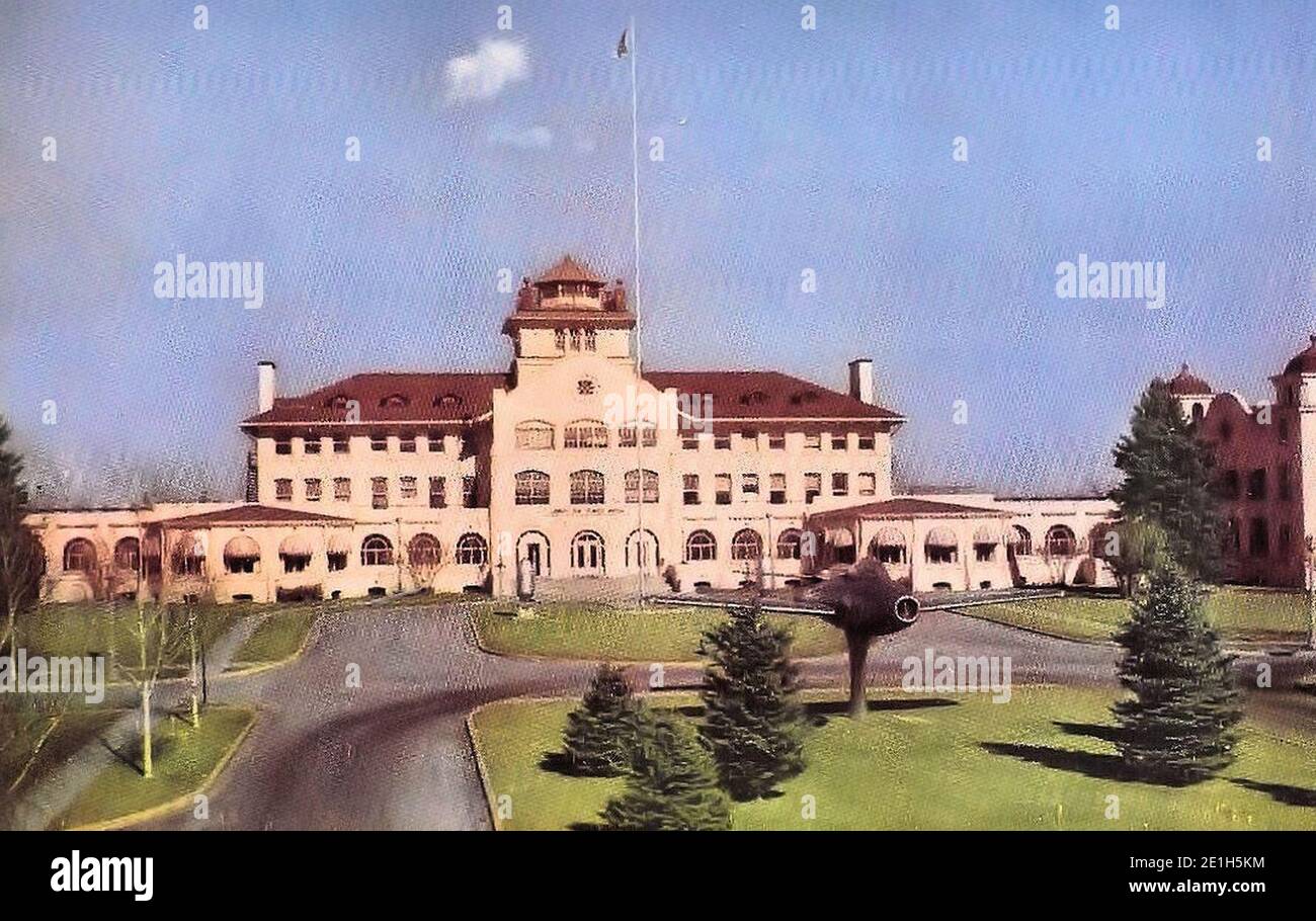 Lowry air force base hi-res stock photography and images - Alamy