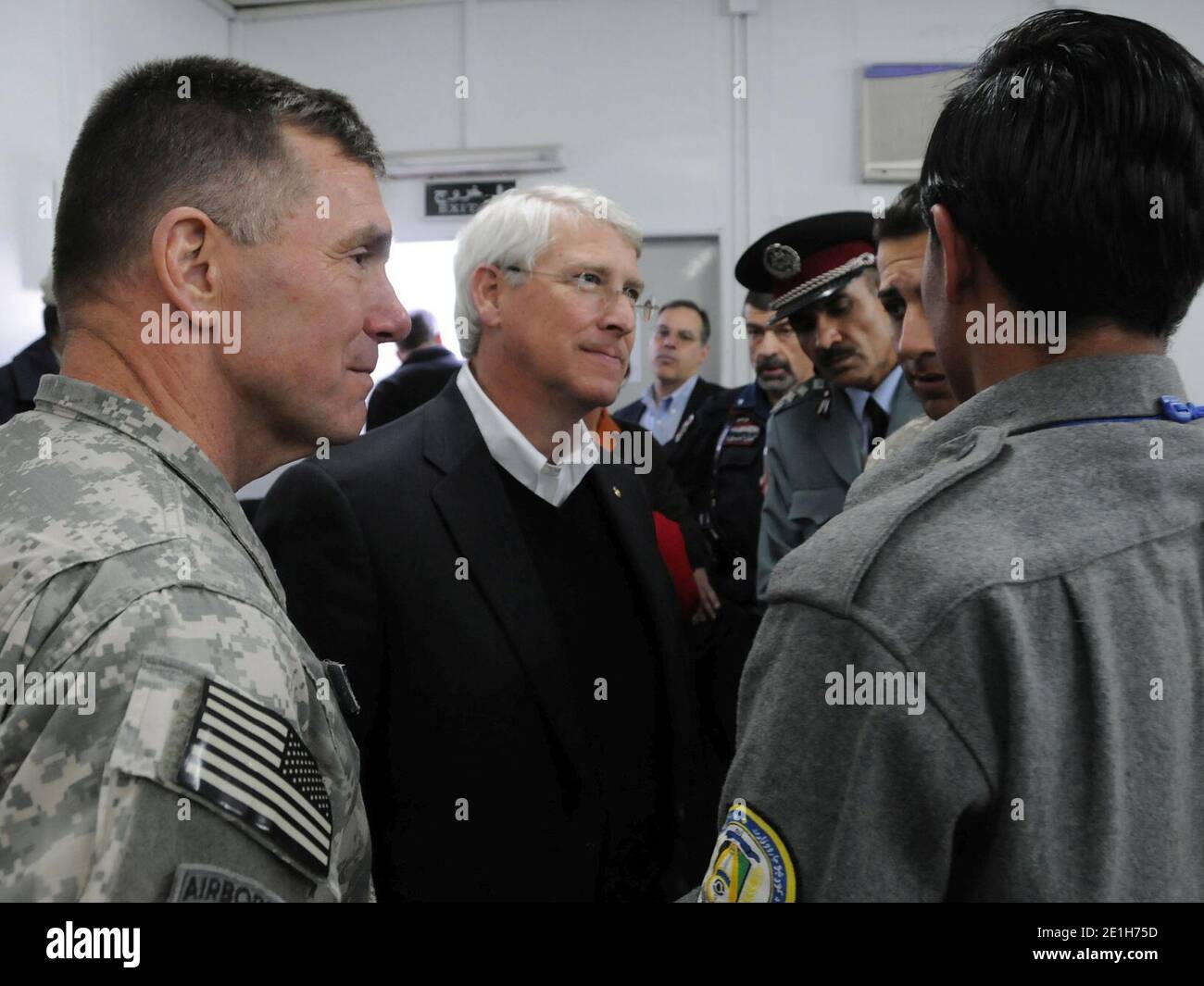 Lt. Gen. Caldwell and U.S. Senator Roger F. Wicker talk with Afghan ...