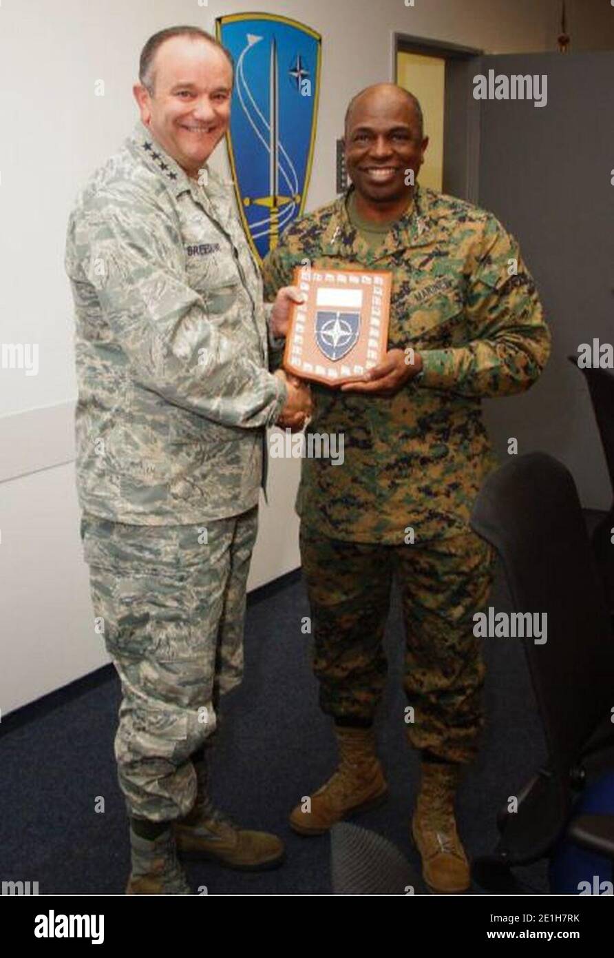 Ltgen hi-res stock photography and images - Alamy