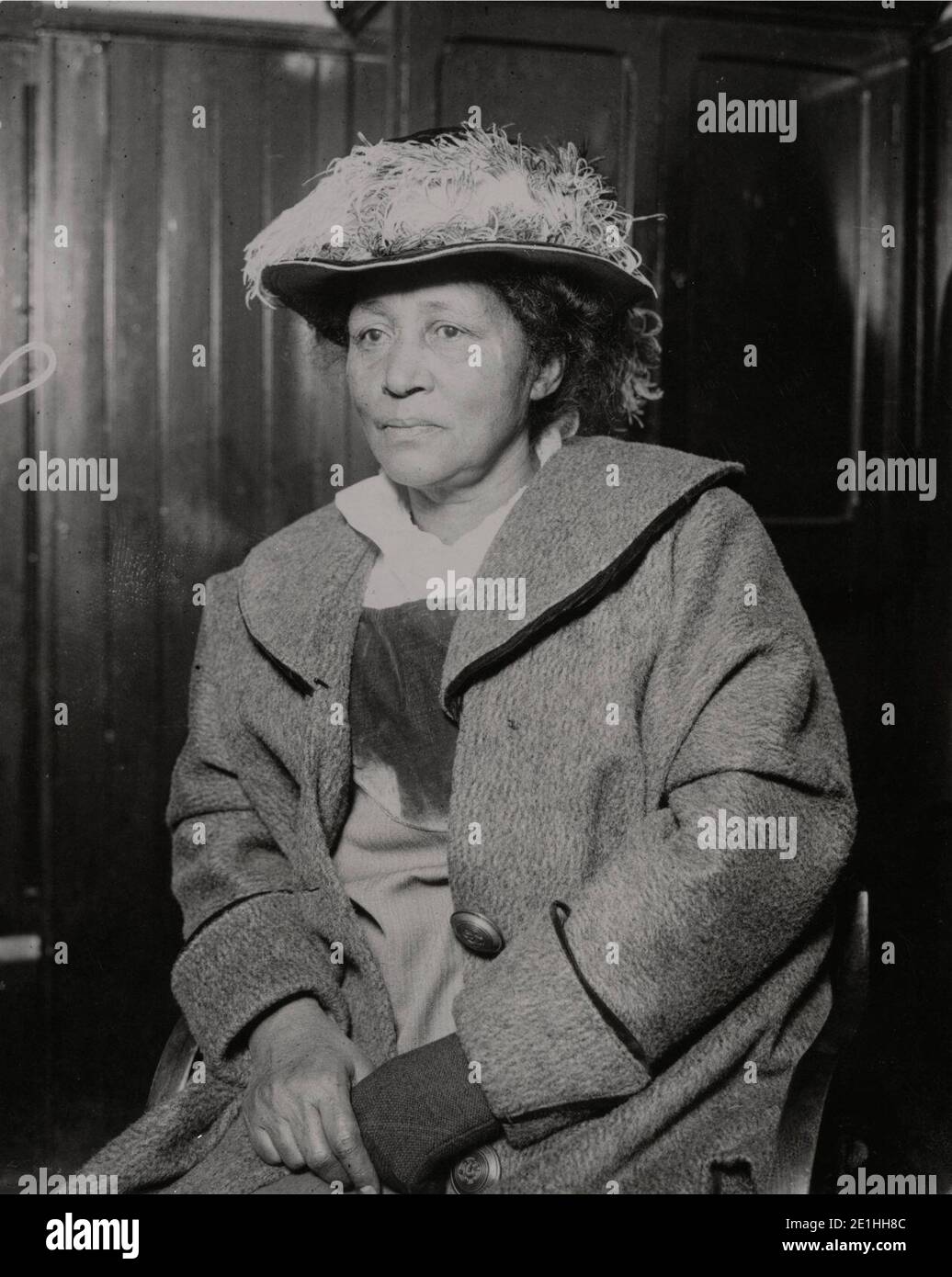 Lucy parsons hi-res stock photography and images - Alamy