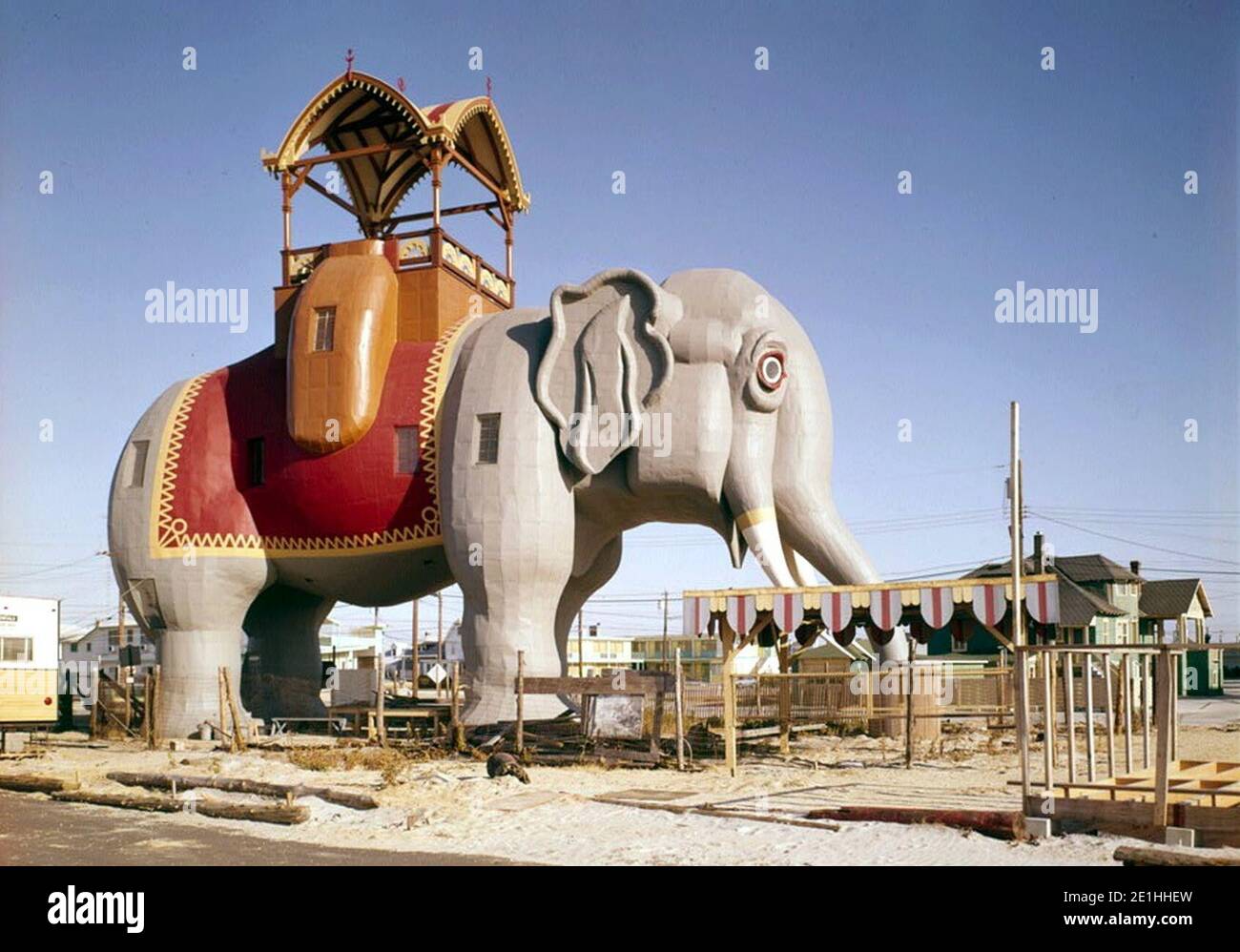 Lucy the elephant hi-res stock photography and images - Alamy