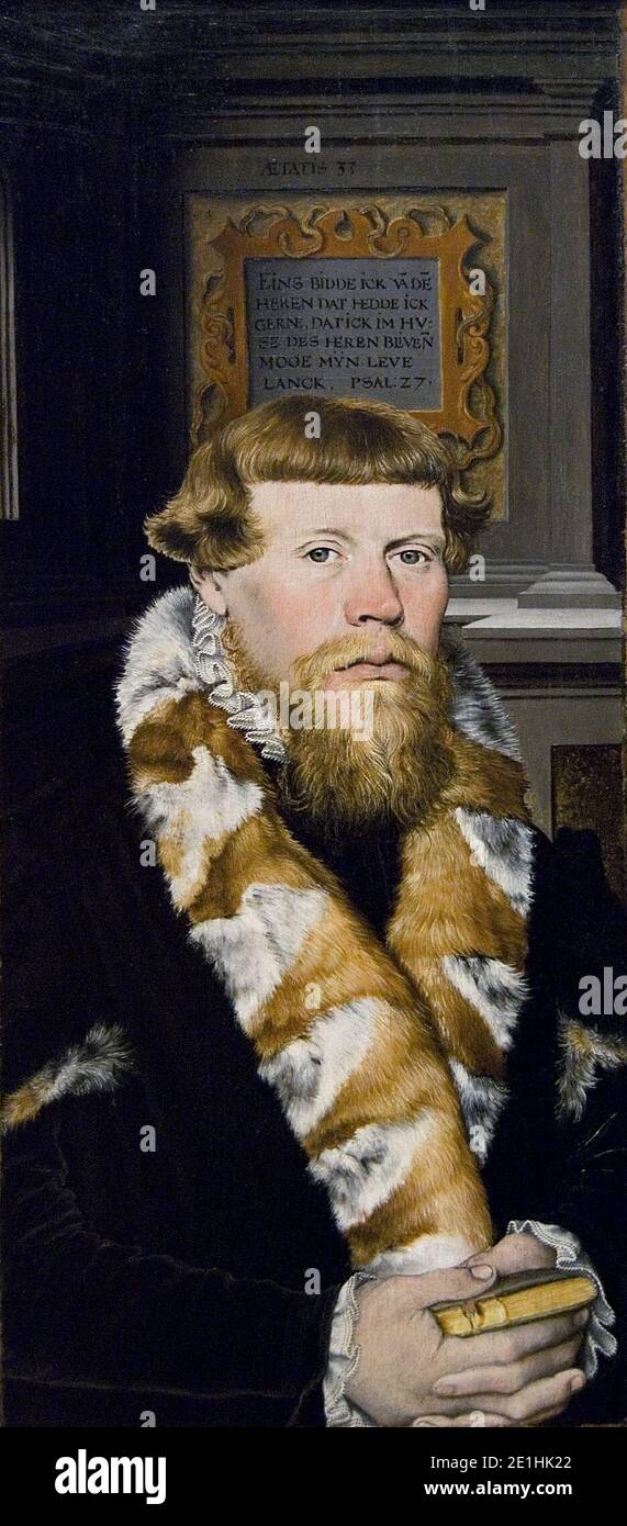 Tom ring hi-res stock photography and images - Alamy